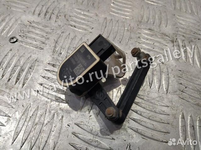 Датчик дорожного просвета Bmw 550Ix купить в Москве | Запчасти | Авито